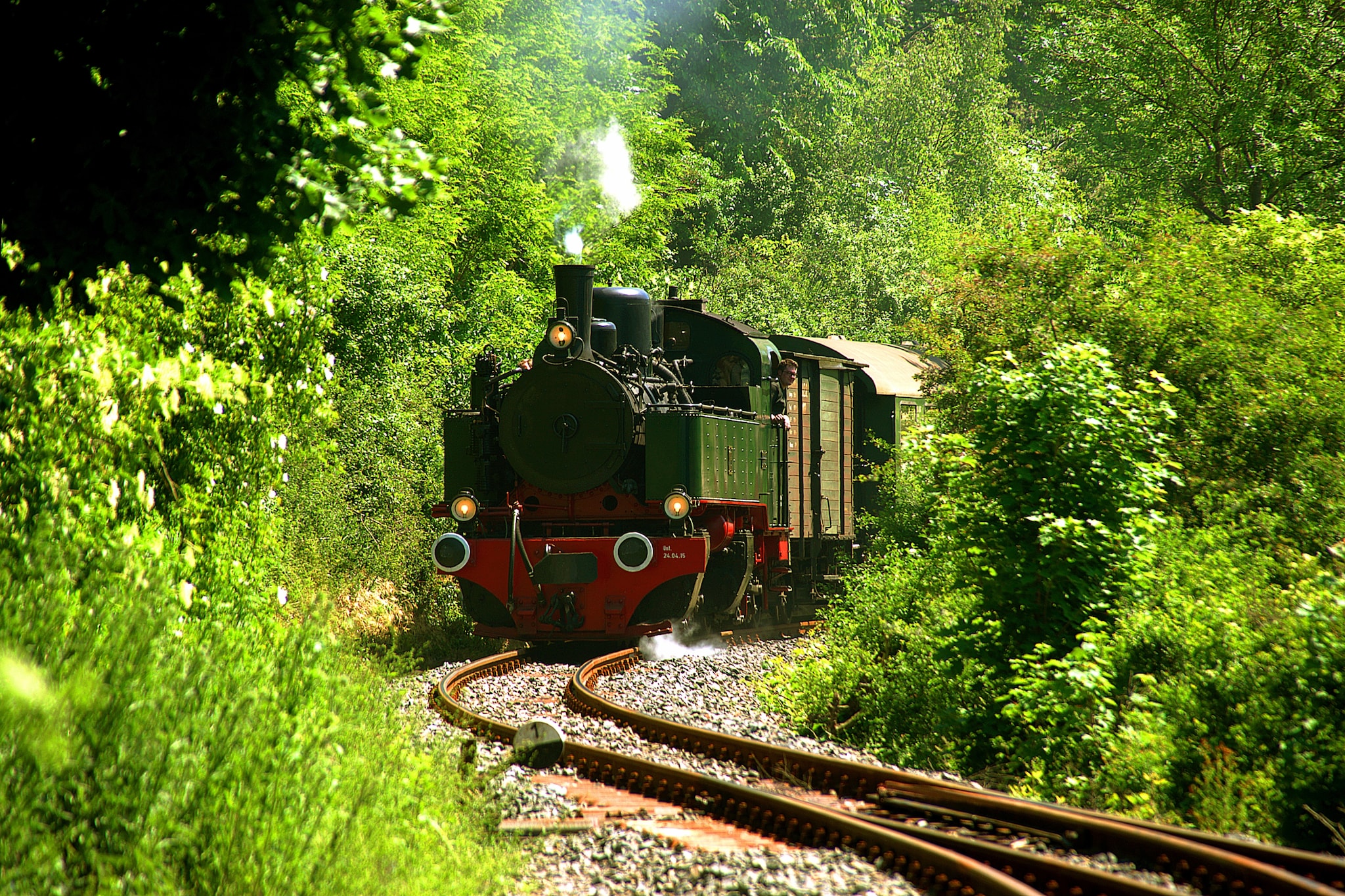 steamtrain-ride-in-the-lake-district