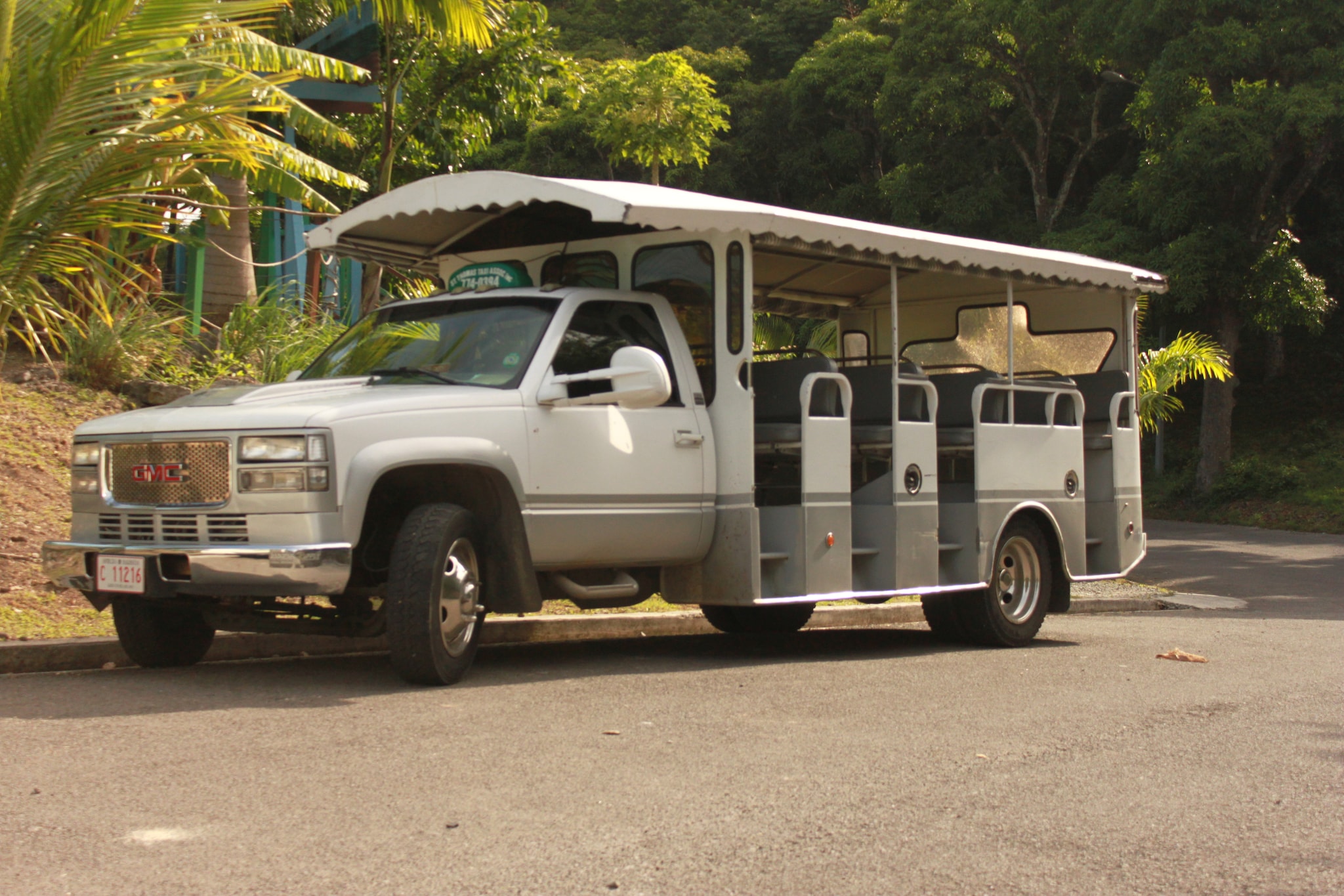 beach-hopping-by-safari-bus